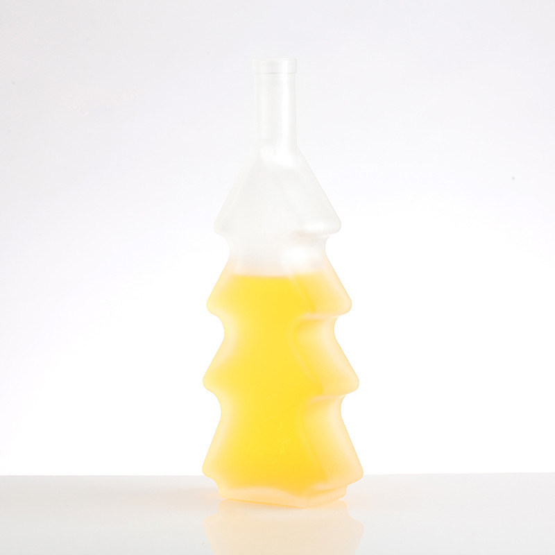 Custom Make Christmas Tree Shaped Glass Bottle with Cork For Whisky Lovers